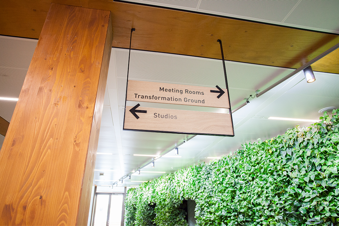 Wayfinding en gebouwidentificatie EDGE- Van Beem & Van Haagen